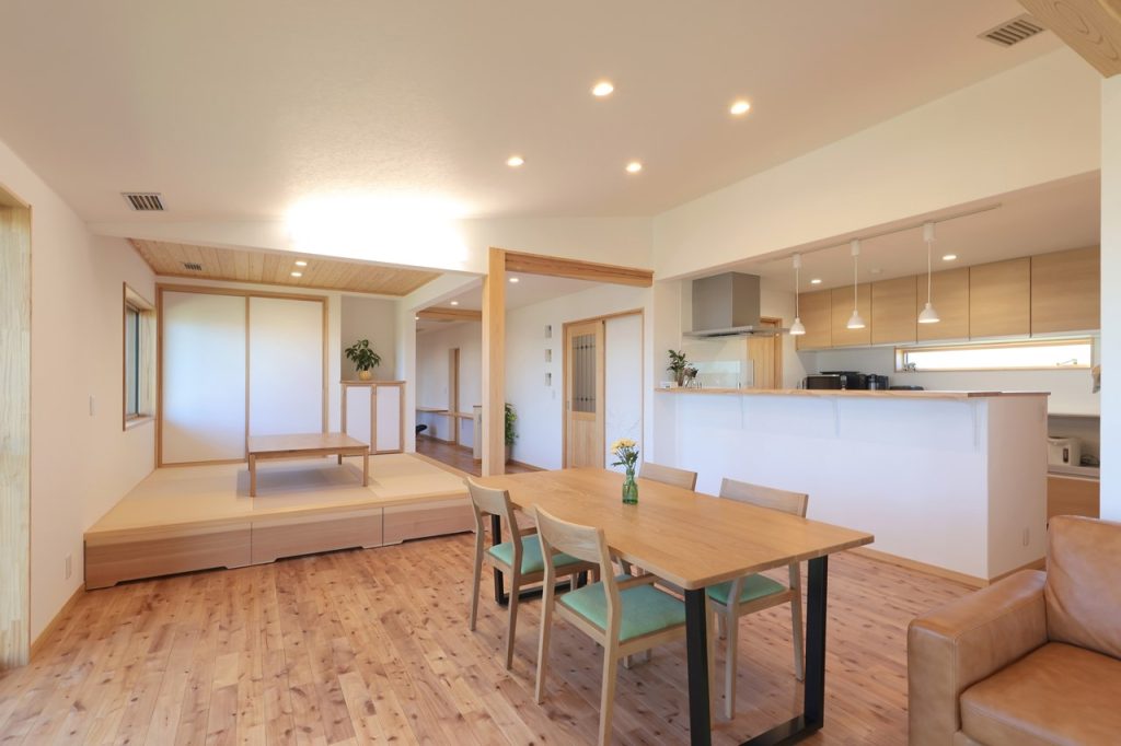 4月15日～23日Toiro完成宅見学会 | 自然素材の注文住宅・デザイン住宅群馬県【高崎・前橋】で自然素材の注文住宅なら四季の住まい